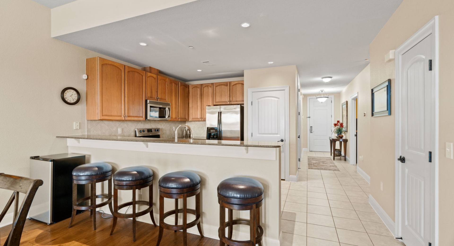 One Bed One Bath Condo - Horseshoe Bay Resort